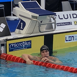 Peter Garajszki úr Breiðabliki í 50 skriði á EM Garpa | SSÍ